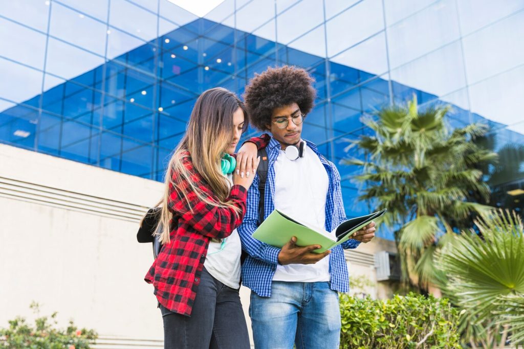 Survival Guide for the First Year at University: Tips for Academic Success